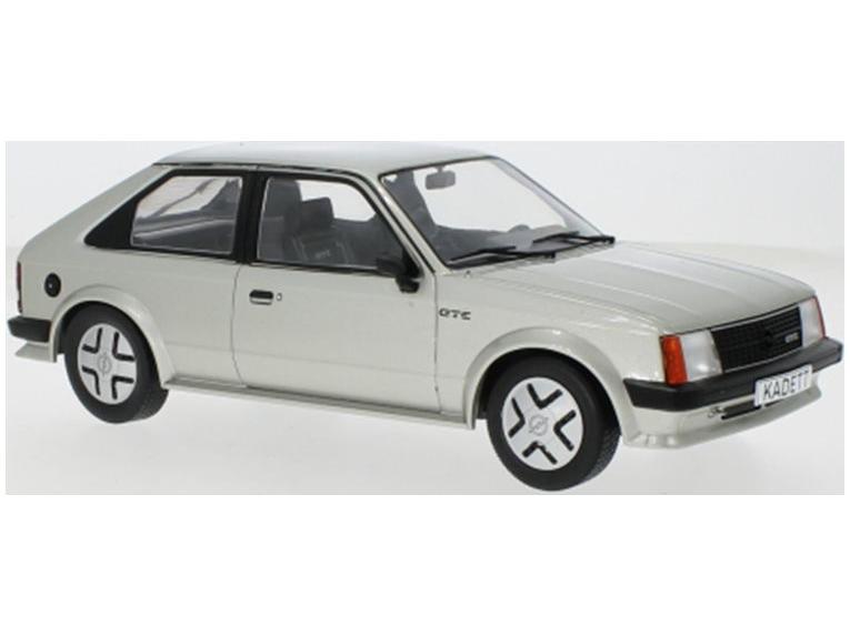 Opel Kadett D GTE 1983 Silver 1:18 Scale Model Car Group Diecast