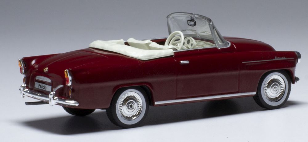 Skoda Felicia Roadster Red 1959 1:43 Scale IXO Diecast Model Car